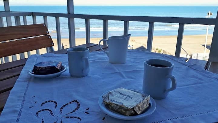 Departamento En Villa Gesell Frente Al Mar - Villa Gesell