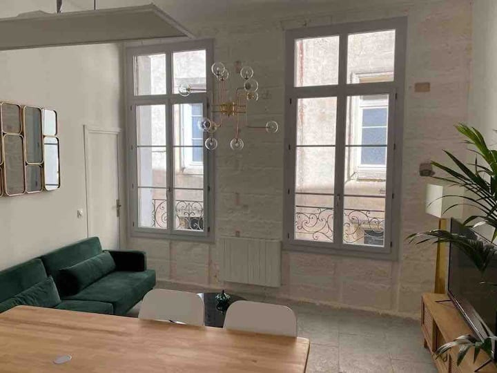 Appartement De Charme , Centre Historique éCusson - Saint-Jean-de-Védas