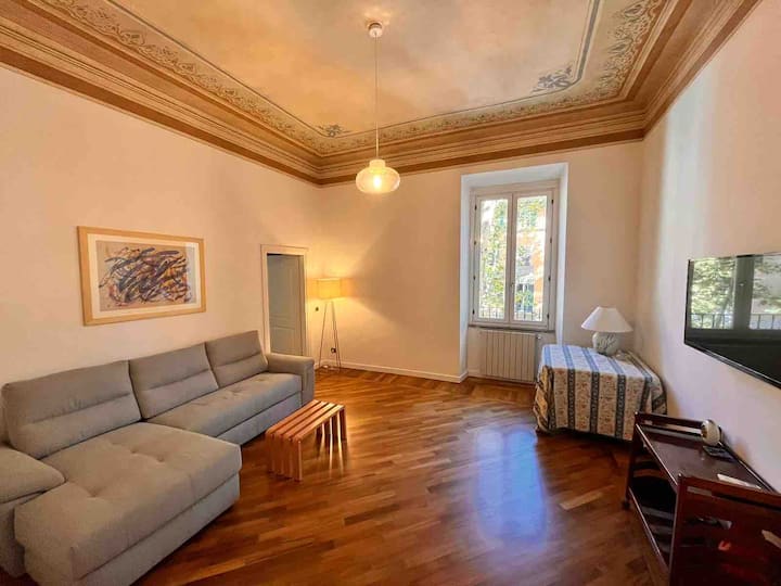 Appartamento Dí Lusso In Centro - Rome