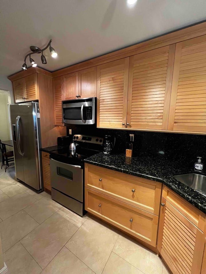 Key Largo Condo At Moon Bay - Key Largo, FL