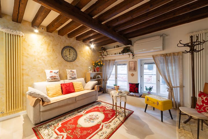 Un "Nido" Nell'emozionante Venezia - Venice