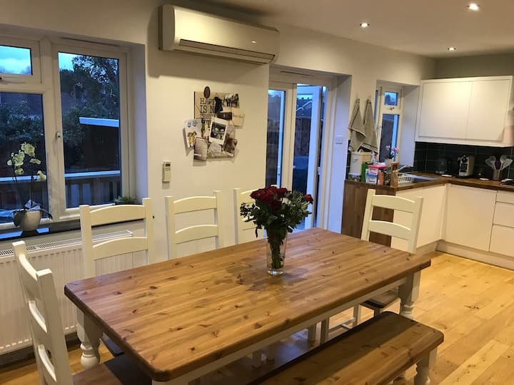 Modern, Spacious 3 Bed House In South West London. - Barnes