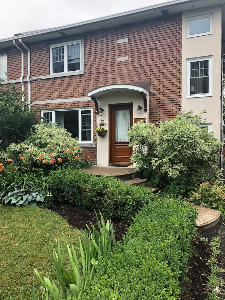 Cozy Home In West Montreal. - Pointe-Claire