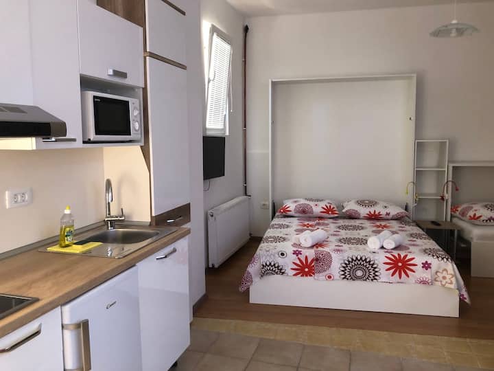 Apartments & Rooms Nardin Izola - Studio App (3+1) - Izola