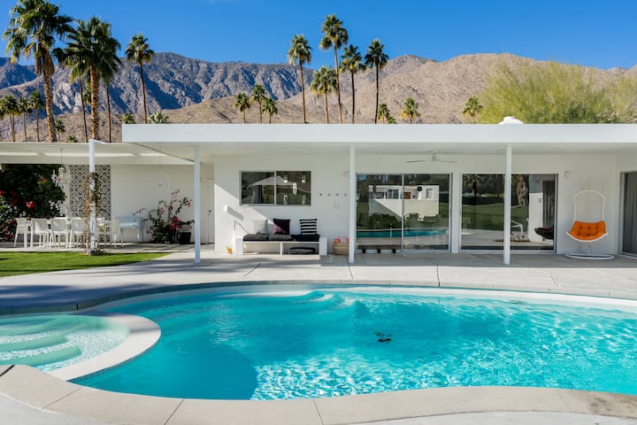 Besveca House - Modern Zen - Palm Springs, CA