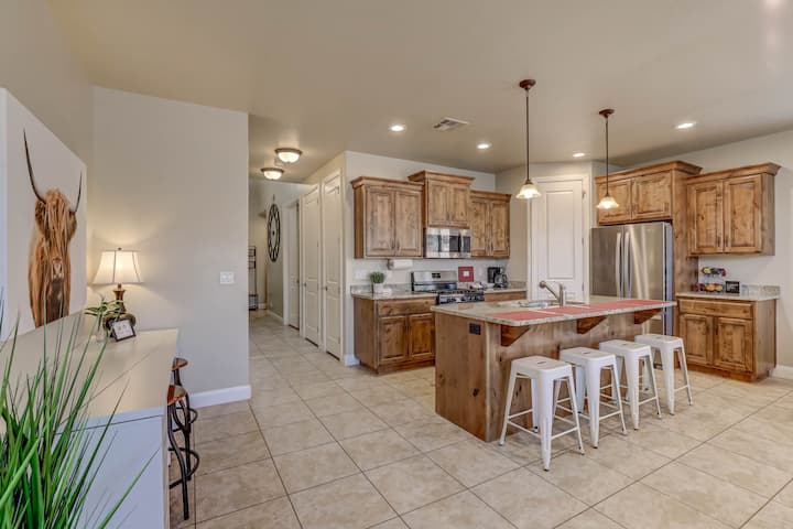 Family+pet Friendly Pool+ev Charger @Coralcanyon - Hurricane, UT