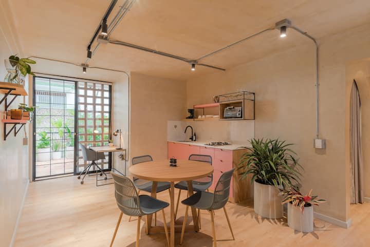New And Spacious Apartment In Laureles - Medellín