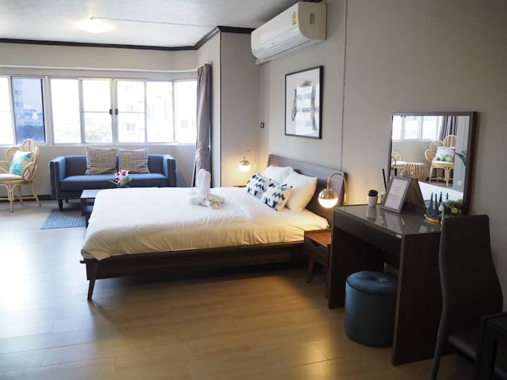 Large Studio @Nimman - Chiang Mai, Thailand