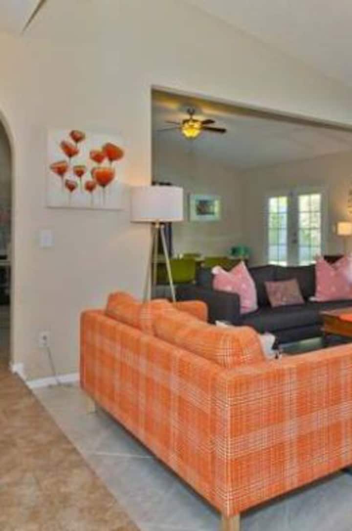 Excellent Getaway Pool Spa - Cathedral City, CA