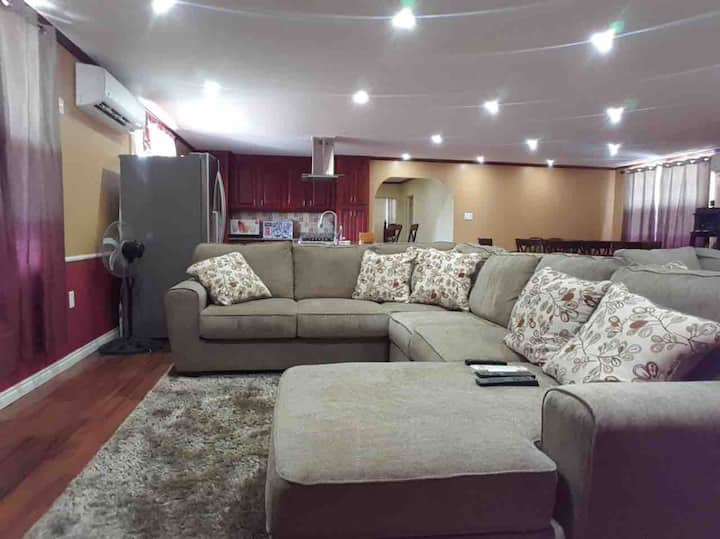Modern, Spacious, Cozy - Guyana