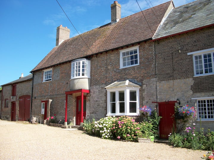 Higher Lewell Farmhouse - Lulworth Cove