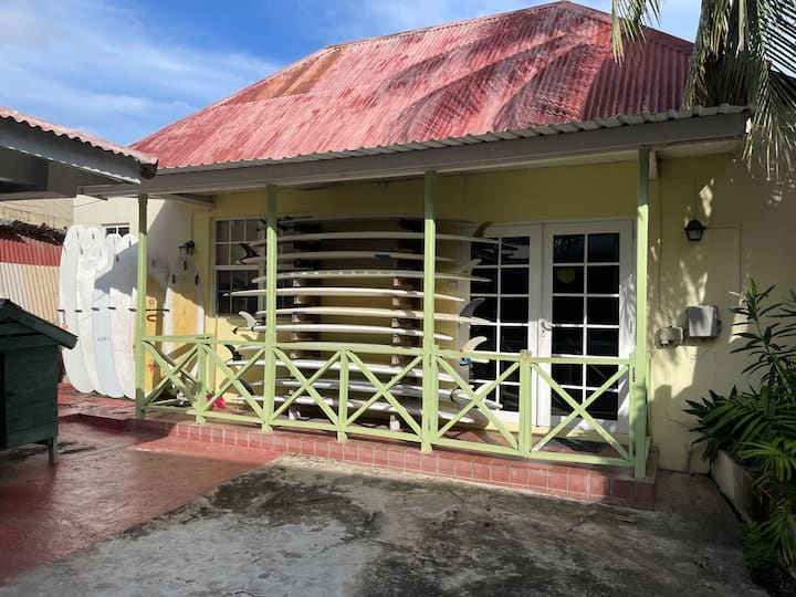 Roslyn Cottage - Barbados
