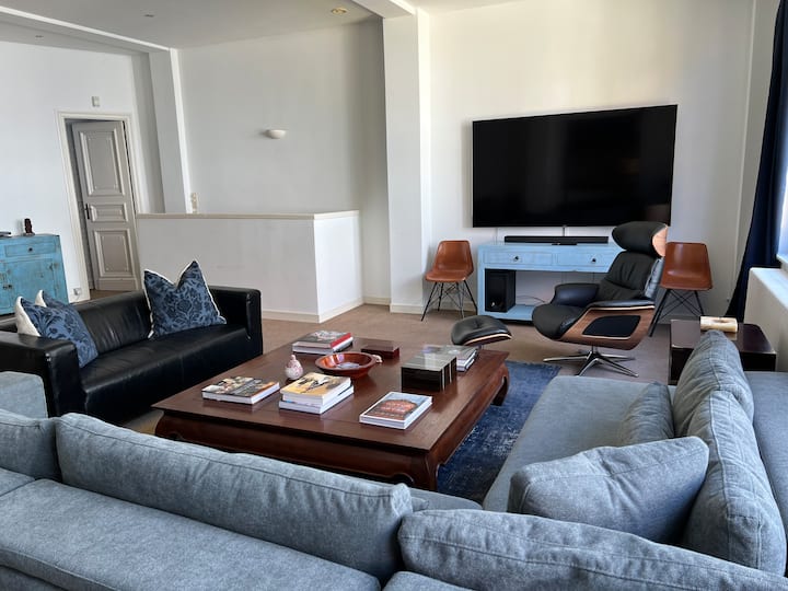 Grande Maison Privée Tout Près Du Centre. - Etterbeek
