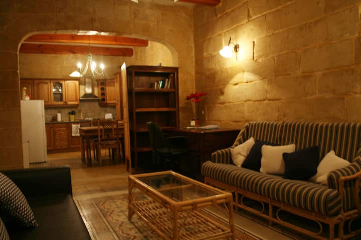 Valletta Knights Maisonette - Malta
