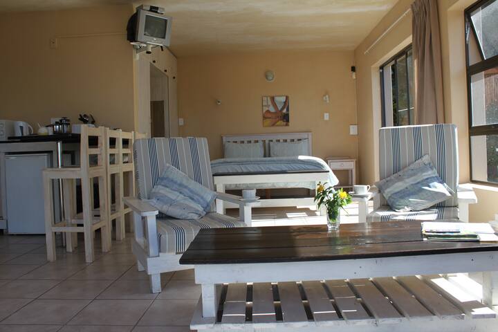 The Tops Guest House - Self-catering Studios - Wilderness