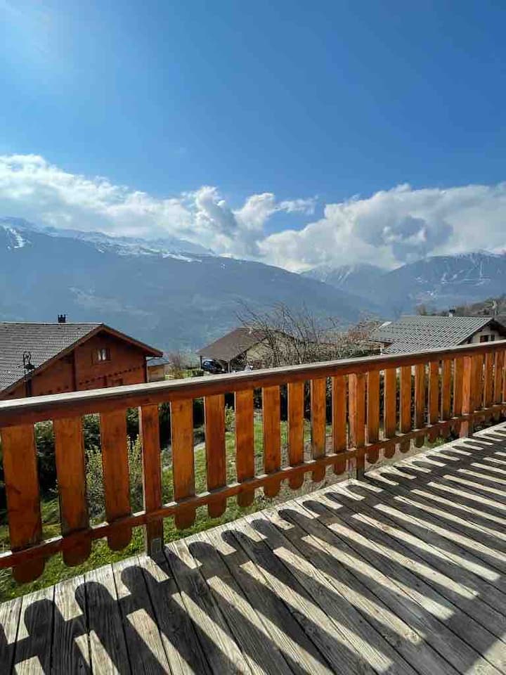 Chalet 150m2,sud,7mn Bg St Mce, 2 Terrasses, Bbq - Bourg-Saint-Maurice