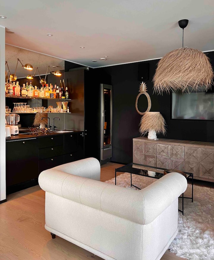 Villa Poolhouse Suite, Pool & Jacuzzi - Nummela