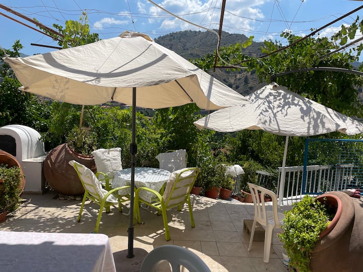 Oikos Cottage “Little House” - Галата