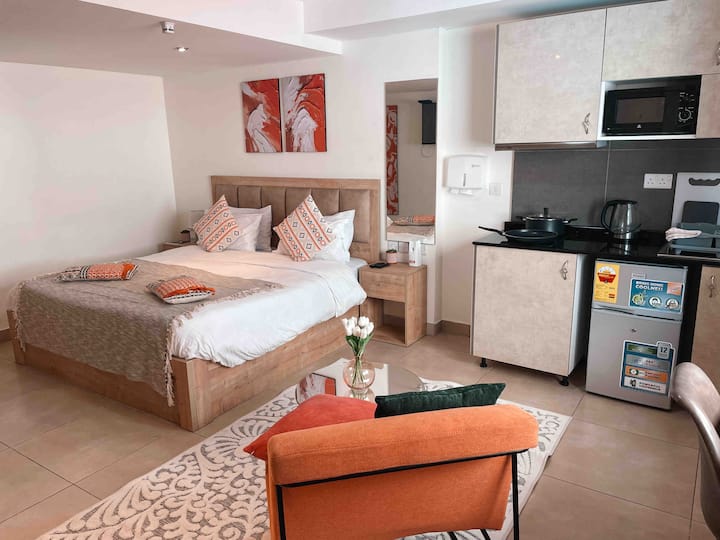 Charming Studio With Pool Close To Airport - Accra