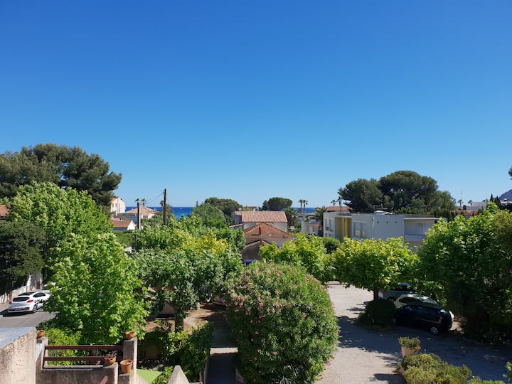Duplex En Bord De Mer + Parking - La Ciotat
