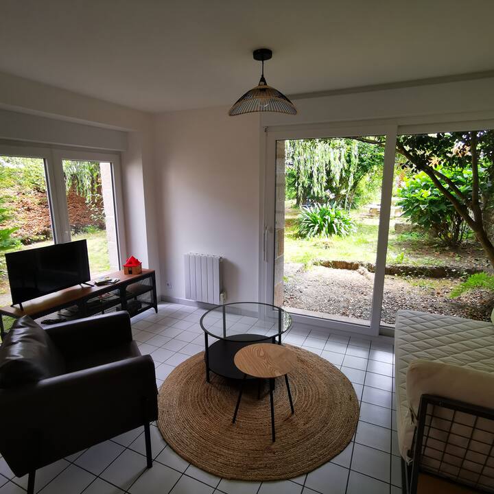 Maison En Centre-ville, Rue Historique, Parking* - Paimpol