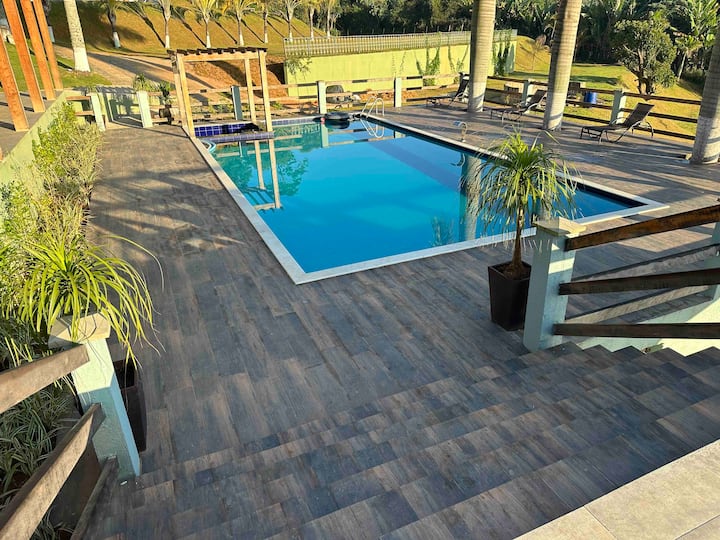 Pousada Henriques/ Sítio - São Roque