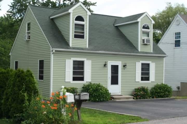 Bonnet Shores Vacation Rental - Narragansett, RI