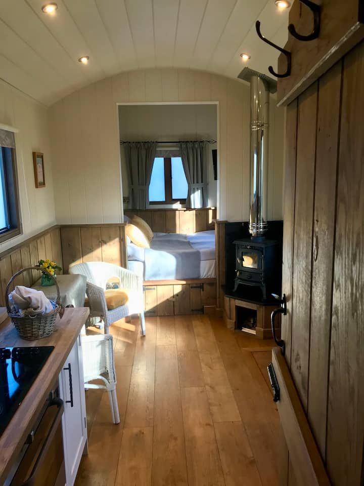 Self Contained Shepherds Hut - Norfolk