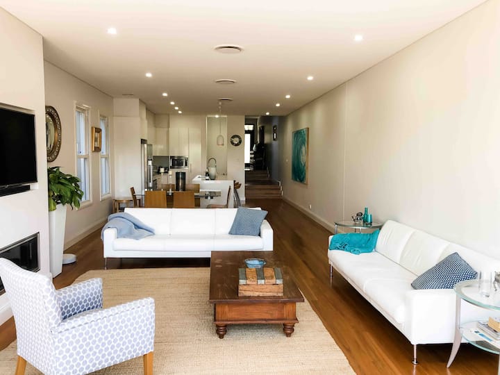 Balgowlah Terrace Luxury Suites (2 Rooms) - Manly