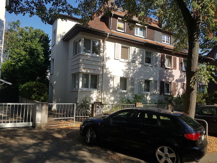 Kaffeemühlenhaus - Luftige Wohnung Im Dg - Dreieich