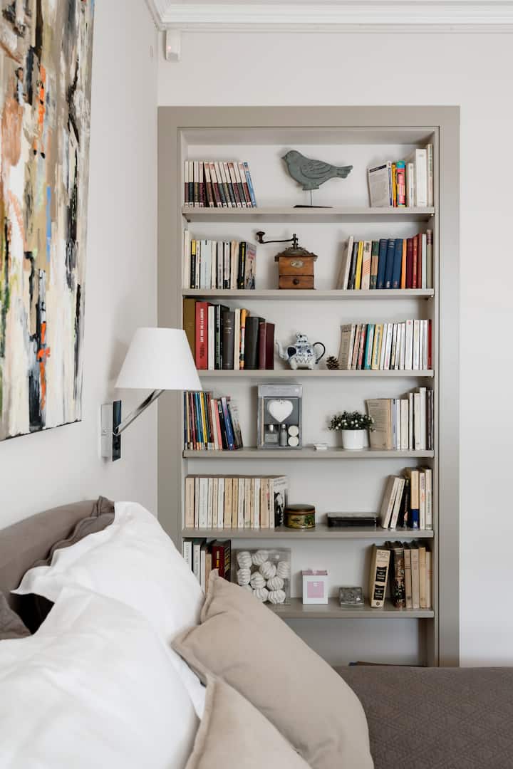 Artistic Apartment With Garden Patio - Paris