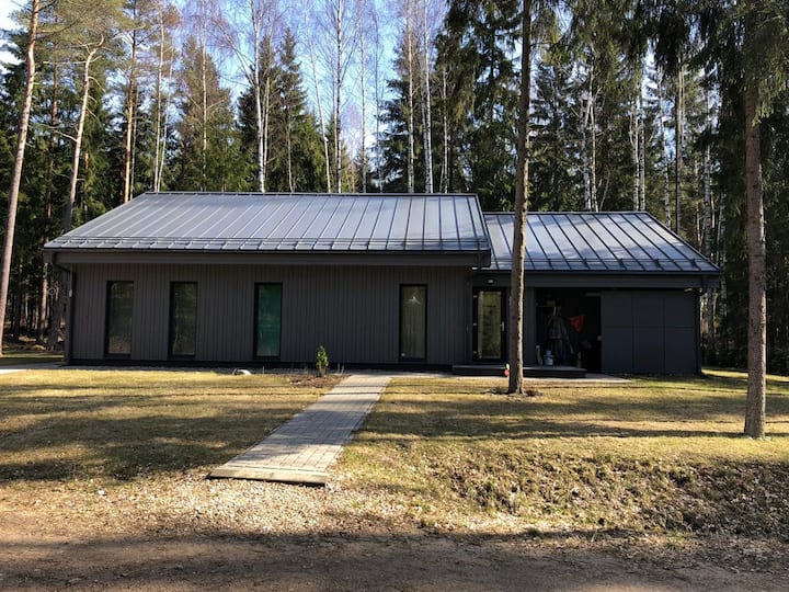 Cozy House In Forest - Letonya