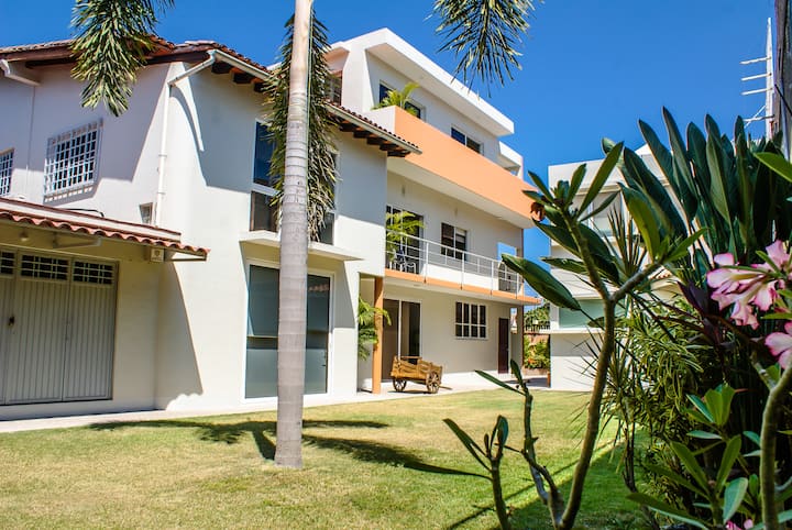 Two Bedroom Apartment For Up To 6 People - Puerto Vallarta
