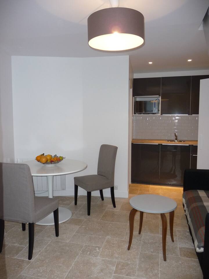 Petit Gîte Guyancourt(central, Calme Et Verdure) - Versailles