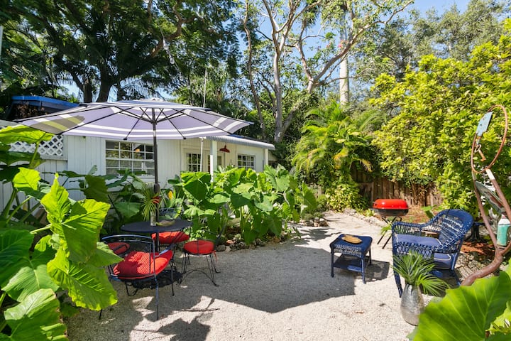 The Coco Cabana  In Coconut Grove - Miami, FL