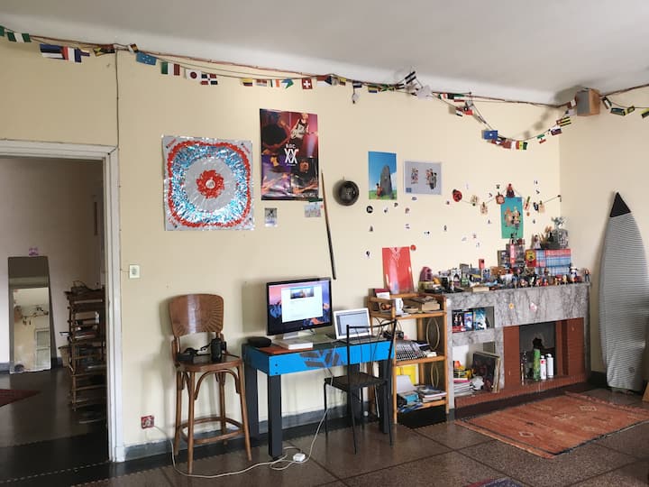 Sunny & Central Big Apt, Home Cinema, Fast Wifi - Rabat
