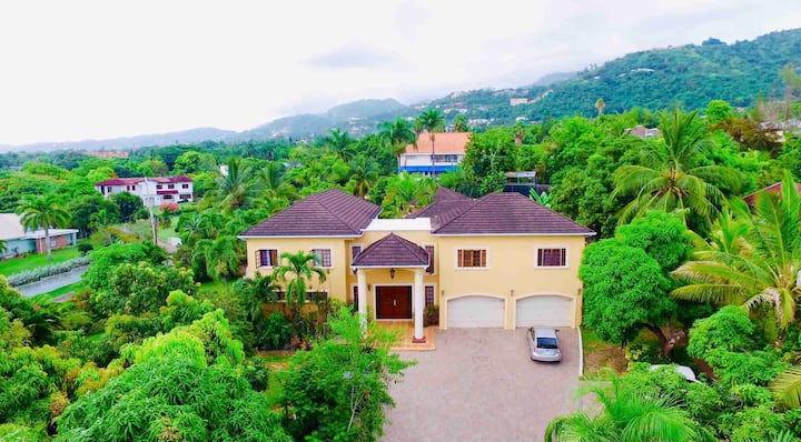 Top 6 Villas With Pool In Kingston, Jamaica - Updated 2025 | Trip101