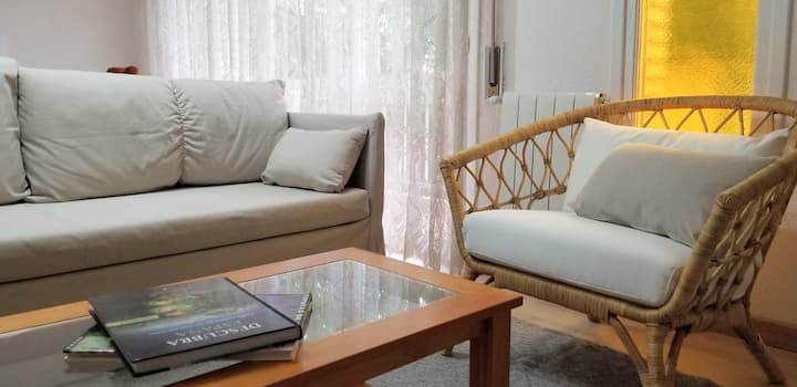 En Zona Tranquila De Torrelavega Y Cerca De Todo - Torrelavega