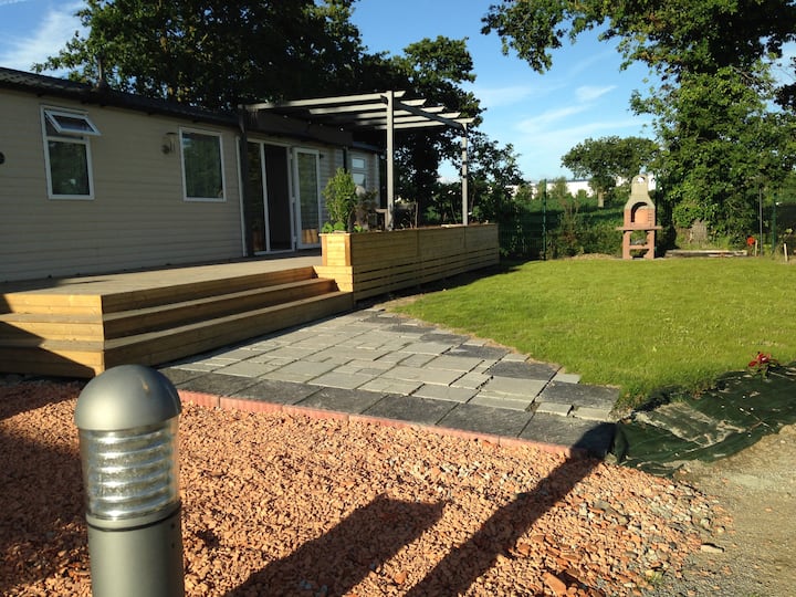 Mobilhome Au Calme 6 Pers Sur Domaine Avec Piscine - Dinard