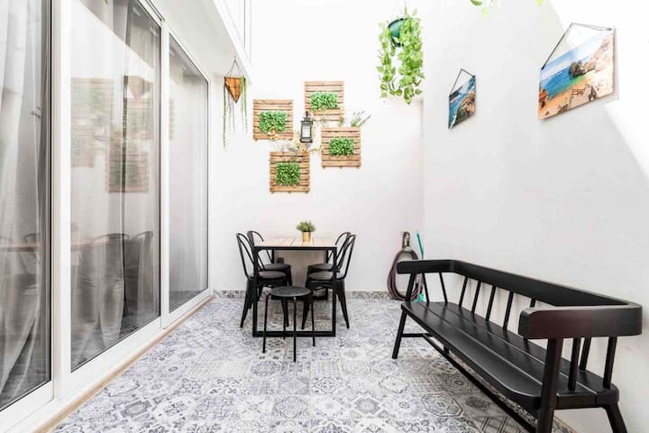Algarve 2 Bedroom With Patio - Faro Airport (FAO)