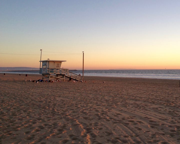 Private Beach Studio At The Venice Pier - Marina del Rey, CA