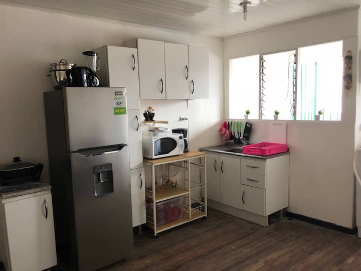 Apartamento Privado E Independiente. - San José