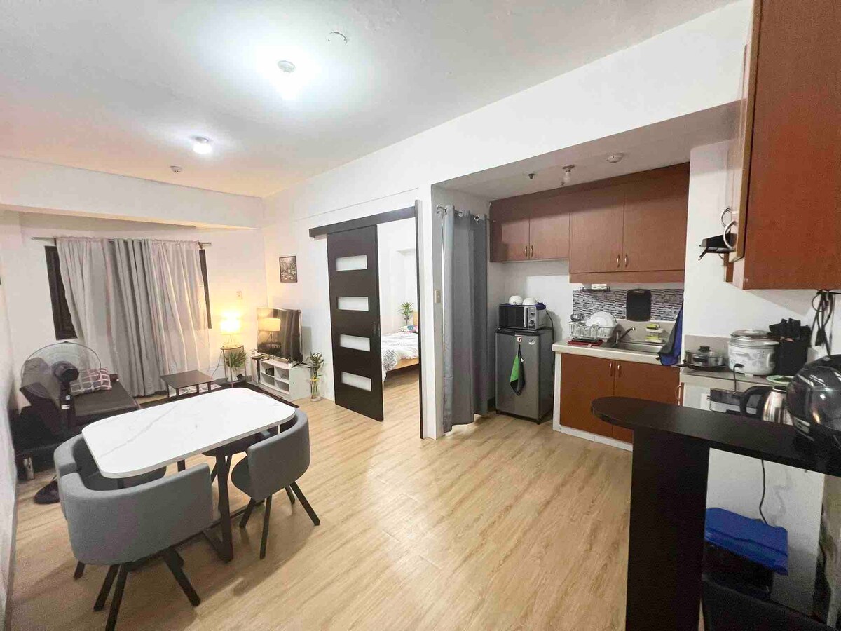 Libis Vacation Rentals & Homes - Libis, Quezon City, Philippines | Airbnb