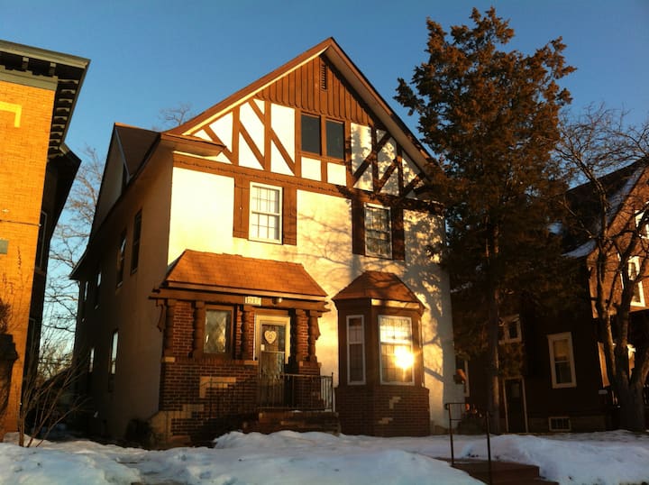 Spacious 3 Br | Solar | #1 Arts District | Ne Mpls - Minneapolis
