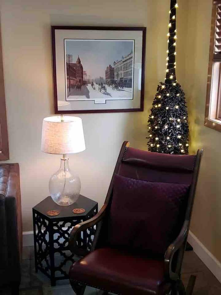 Charming Carriage House-great Location + King Bed. - Missoula, MT