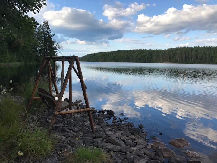 Sjöutsikt Lägenhet Med öPen Spis - Smedjebacken