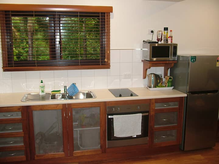 The Summit - Ulysses Apartment-24 Twelfth Ave - Atherton