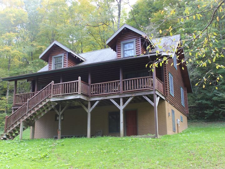 Slaty Fork Vacation Rentals & Homes - West Virginia, United States | Airbnb
