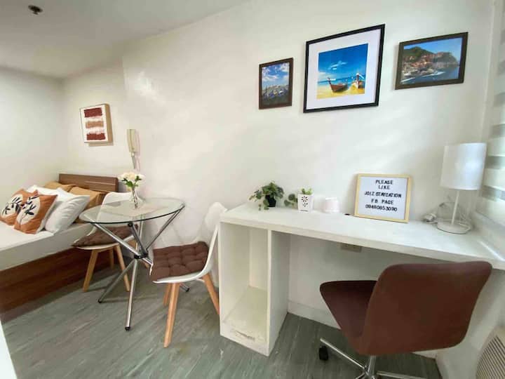 Studio Unit Near Podium - Ortigas Center