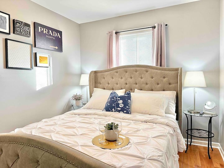 Extended Stay/fast Wi-fi/comfy Beds/free Parking - Aurora, IL